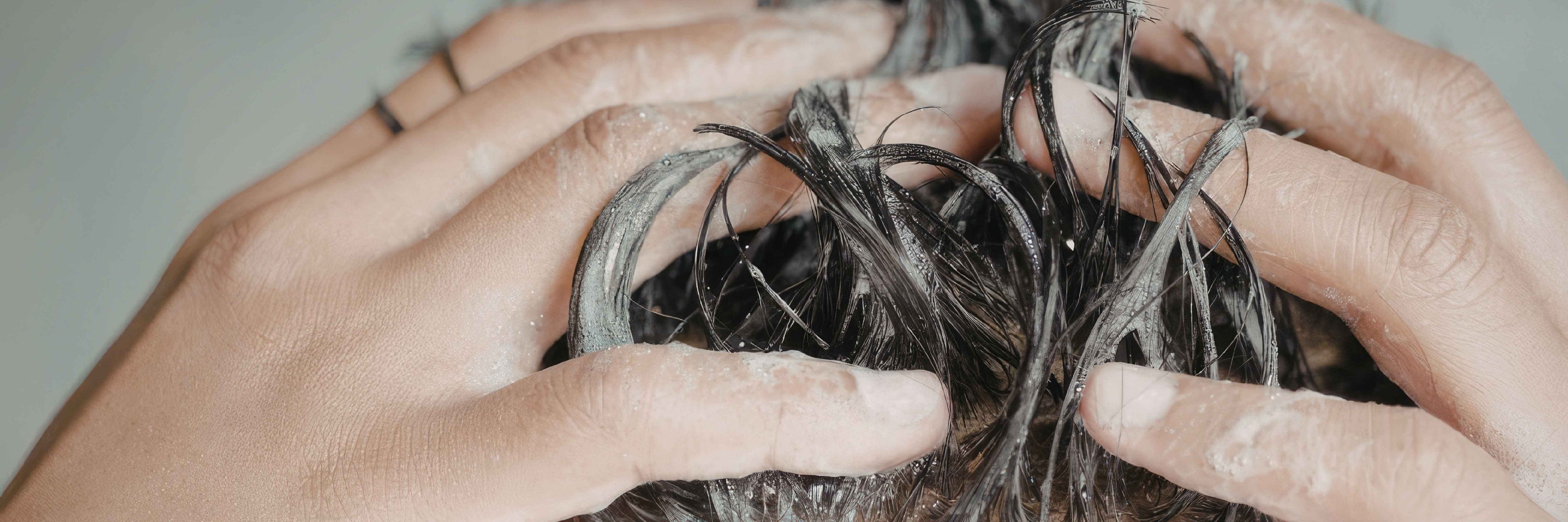 How Often Should Men Wash Their Hair? Can Guys Wash Everyday & Does Ri ...